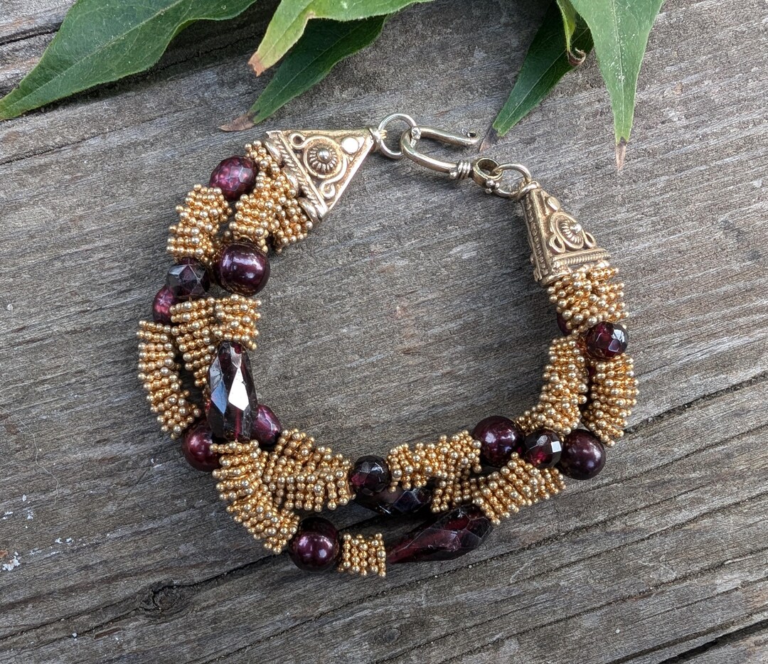 Vintage 22K Gold Vermeil Garnet & Pearl Bracelet - Etsy