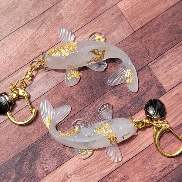 Fish Keychain - Etsy