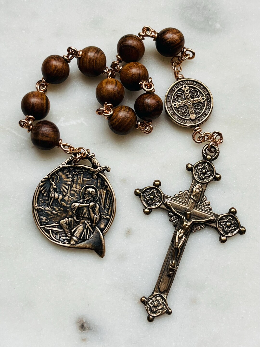Rosario de San Huberto Hunter: Madera y bronce de diez libras - Etsy México