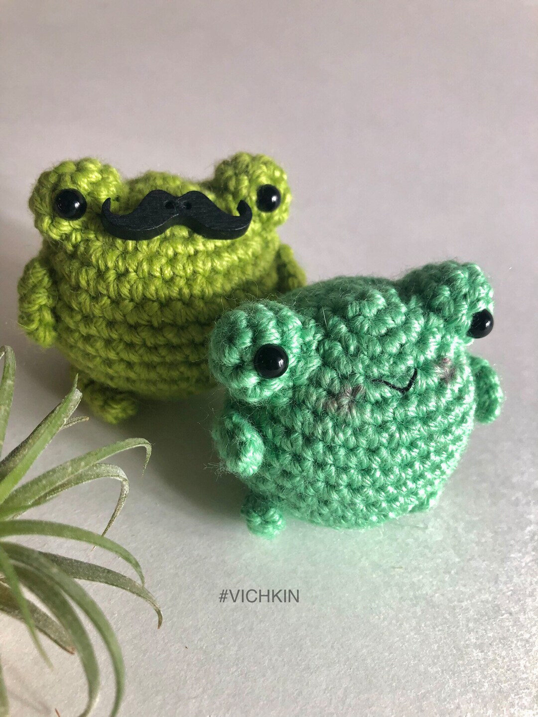 Frank the Frog. Crochet Frog Figurine, Crochet Miniature, Amigurumi ...