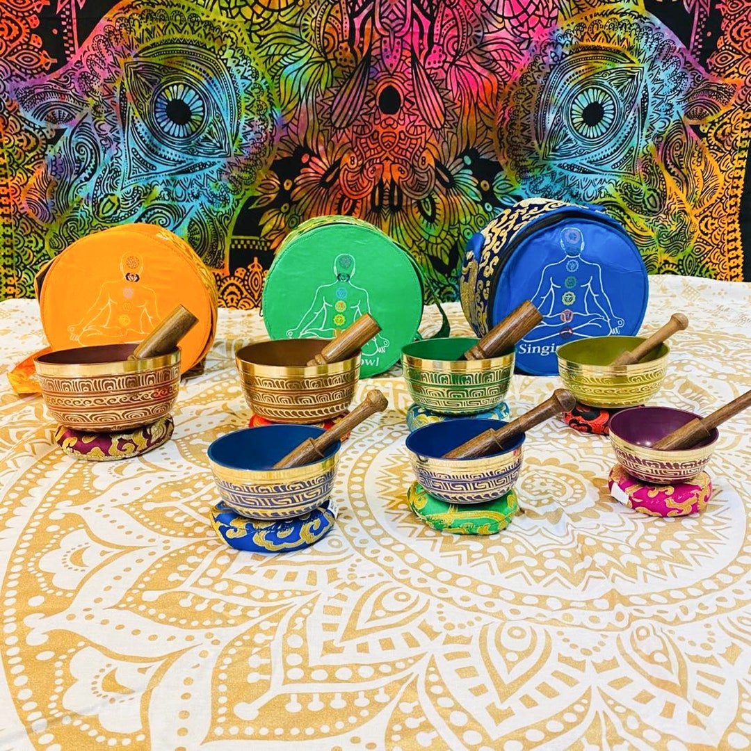 Seven Chakra Singing Bowl Set , Set of 7, Chakra Healing and Meditation ...
