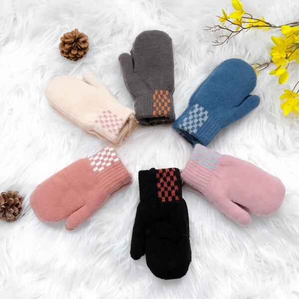 Girls Mittens - Etsy