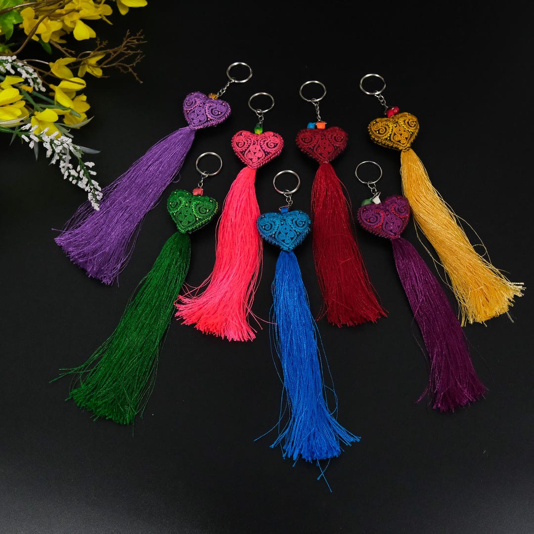 Handmade Heart Keychain, Long Heart Bagcharm, Tassel Key Chain, Boho ...