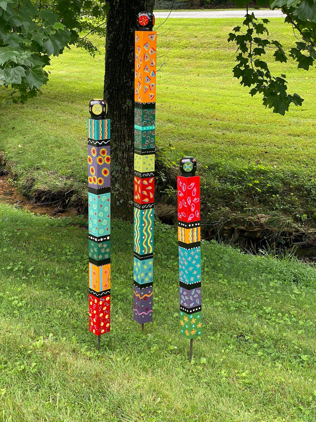 Hand Painted Garden Totem: Whimsical Yard Art - Etsy