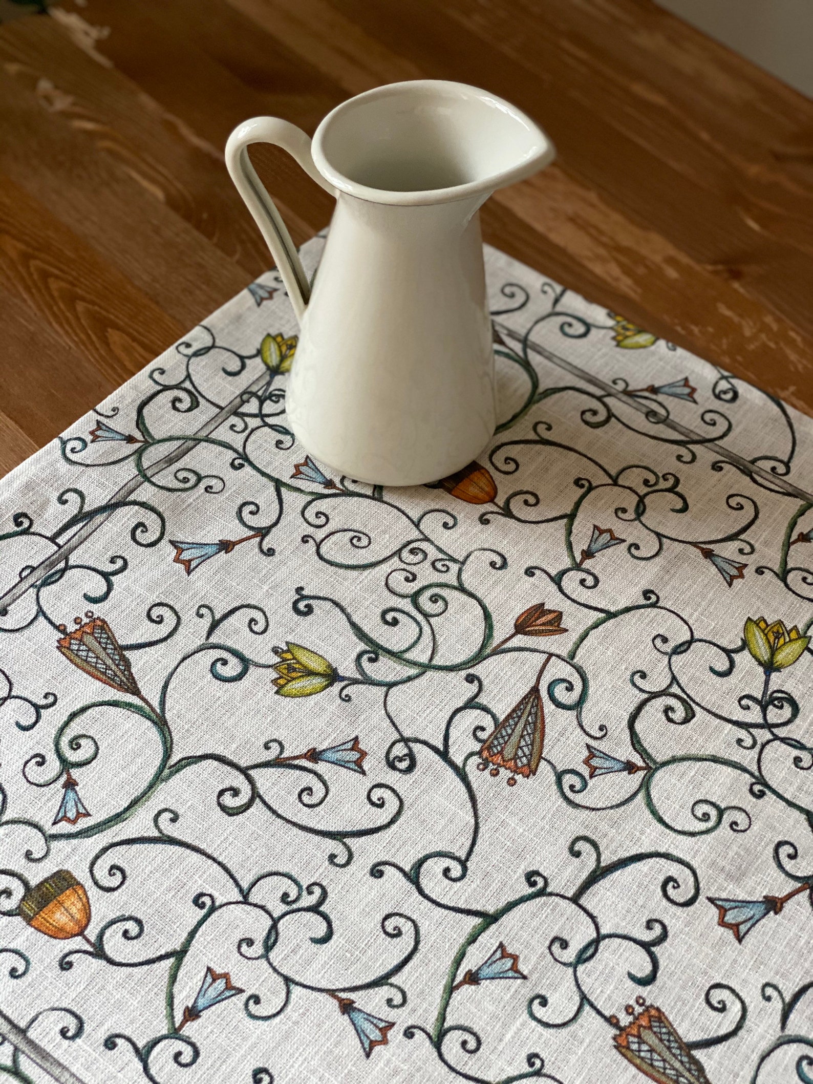 Table Runner Floral Flowers Print Housewarming 100% Linen | Etsy