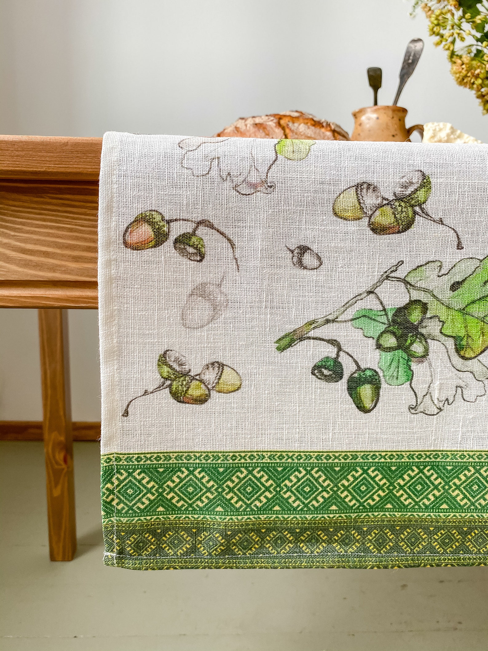 Table Runner Fall Linen Table Runner Oak Thanksgiving Table | Etsy