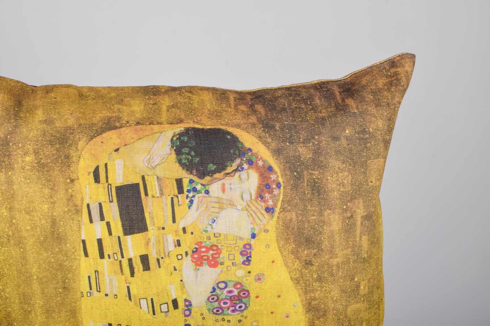 Klimt Pillow Cover Gustav Klimt the Kiss Zipper 100% | Etsy