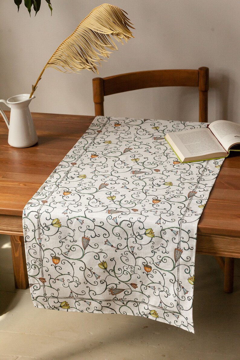 Table Runner Floral Flowers Print Housewarming 100% Linen - Etsy