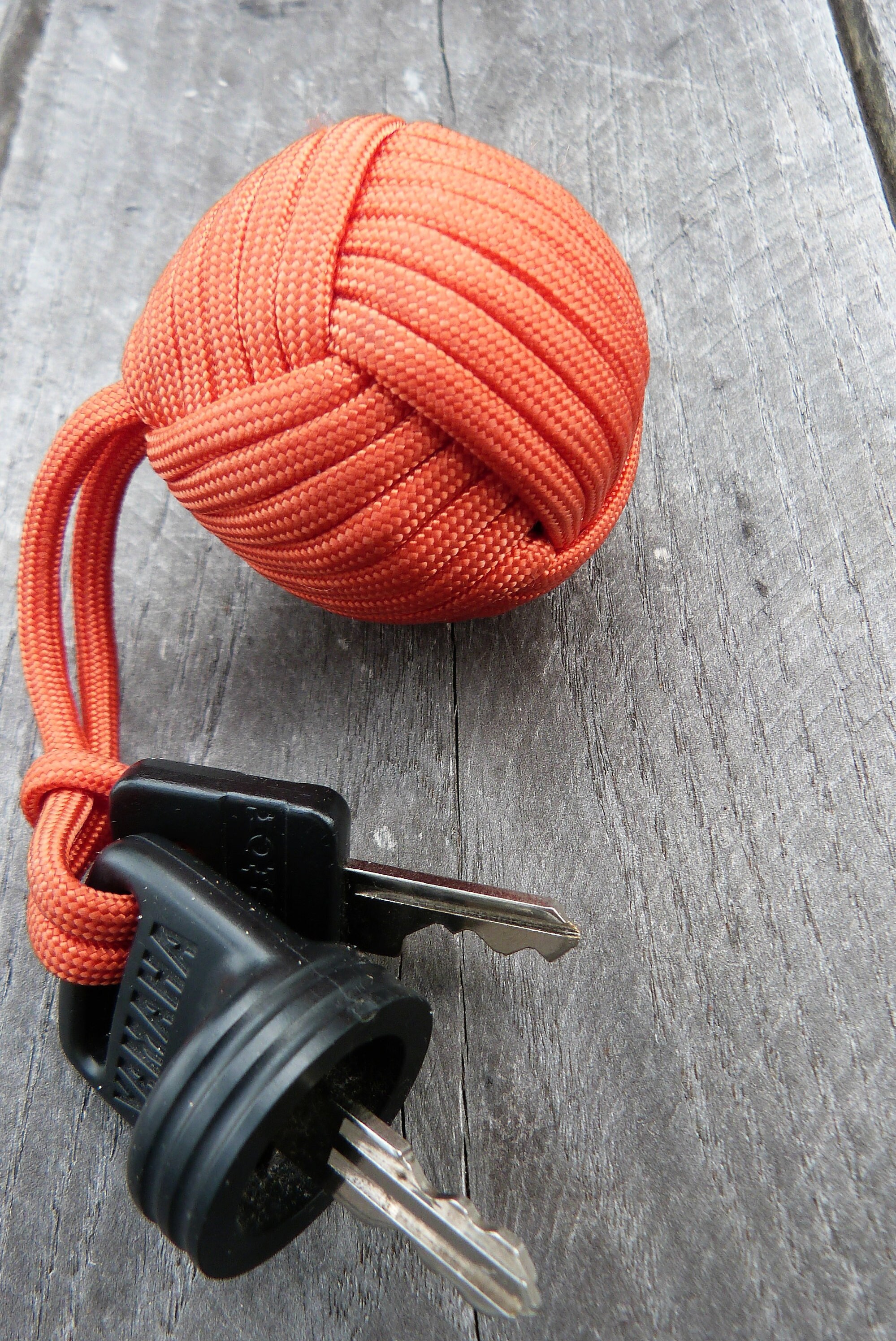 Floating Monkey Fist Key Chain - Etsy