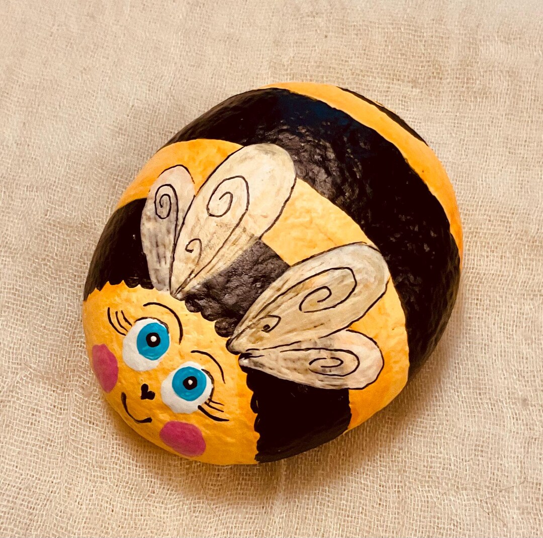 Honey Bee Rock, Insect Stone, Sealed Garden Art, Painted Bumble Bee, Yellow Black Bug Painting ...