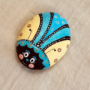 Painted Ladybug Rock, Deco Beetle Stone, Insect Art Painting, Sealed ...