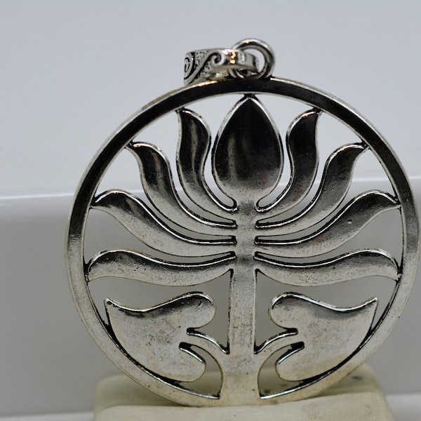 Lotus Flower Pendant - Etsy