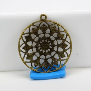 Filigree Round Pendant Round Filigree Flower Pendant Large - Etsy