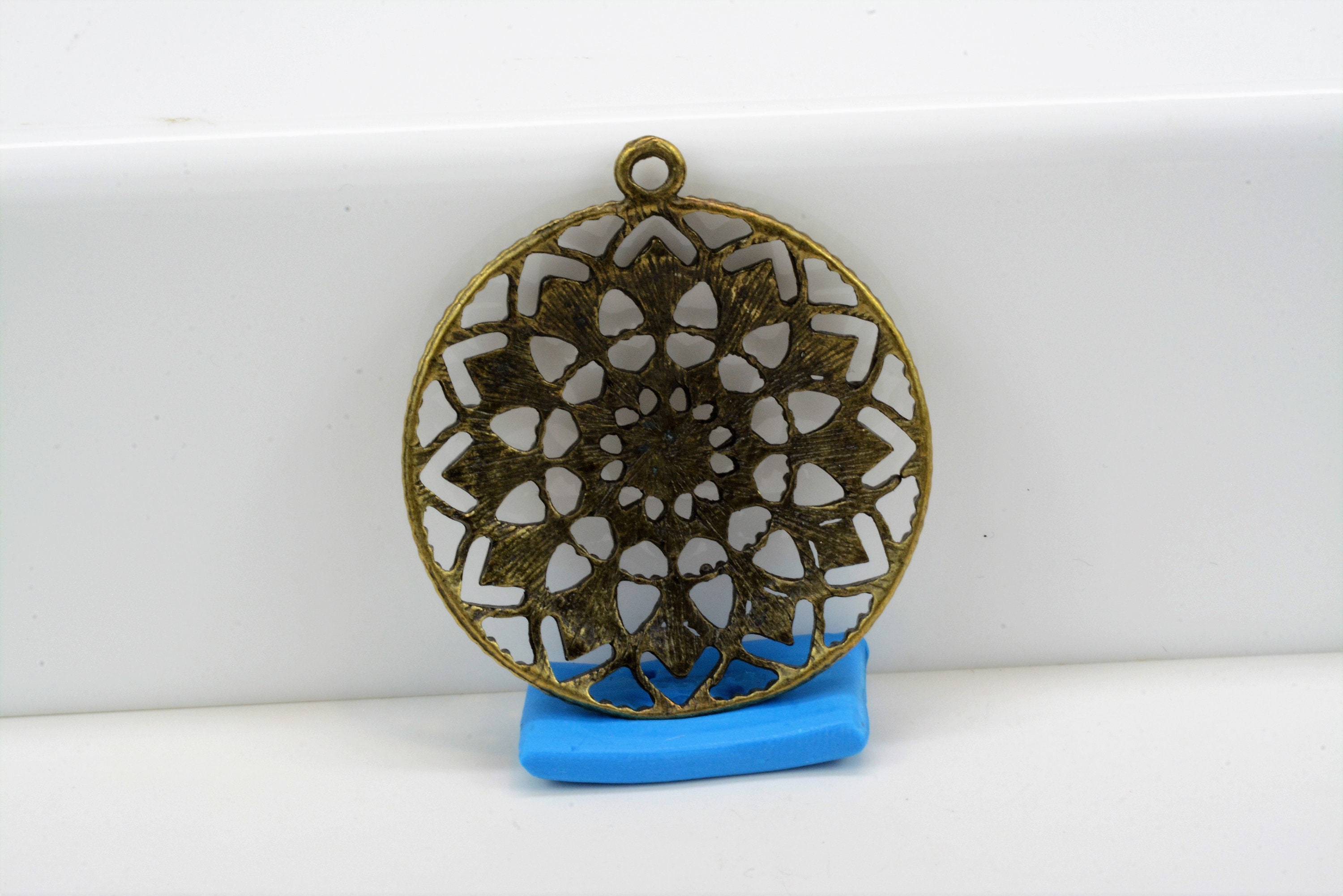 Filigree Round Pendant Round Filigree Flower Pendant Large - Etsy