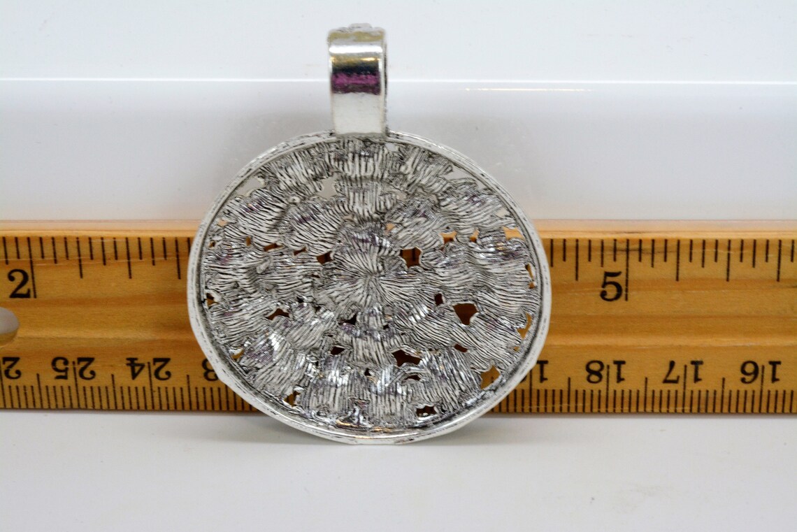 Boho Chic Pendant Large Flower Pendant Round Flower Pendant - Etsy