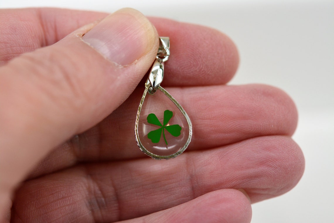 Four Leaf Clover Resin Charm 4 Leaf Clover Charm St - Etsy