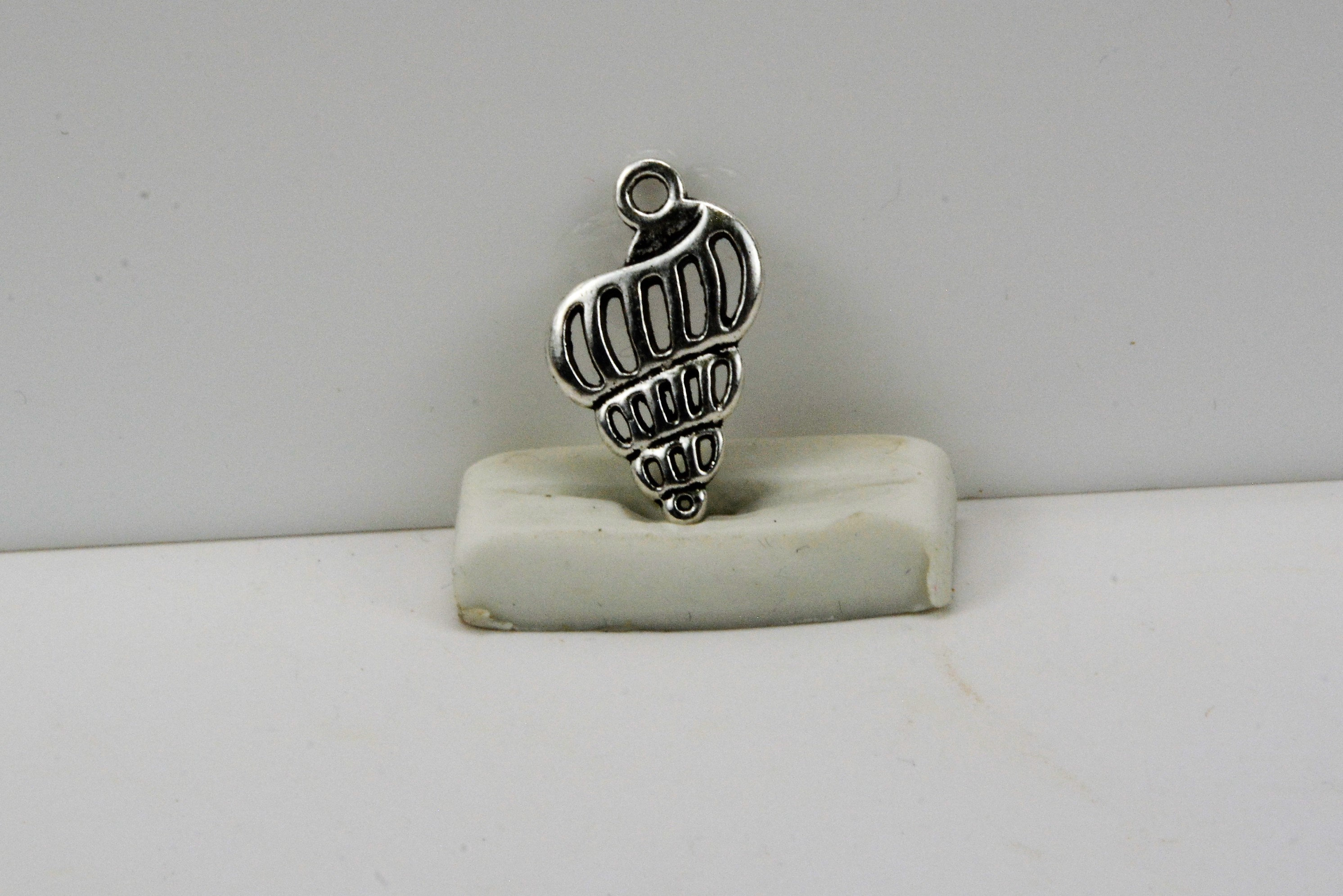 Seashell Charm Shell Charm Conch Shell Charm Ocean Charm - Etsy