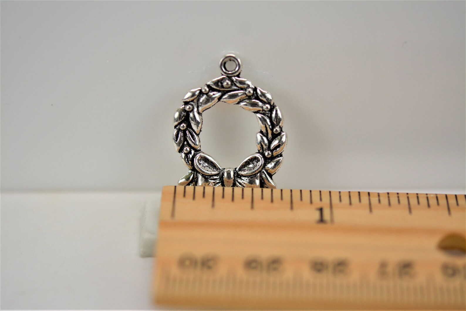 Christmas Wreath Charm Garland Charm Holiday Charm Set of 6 - Etsy