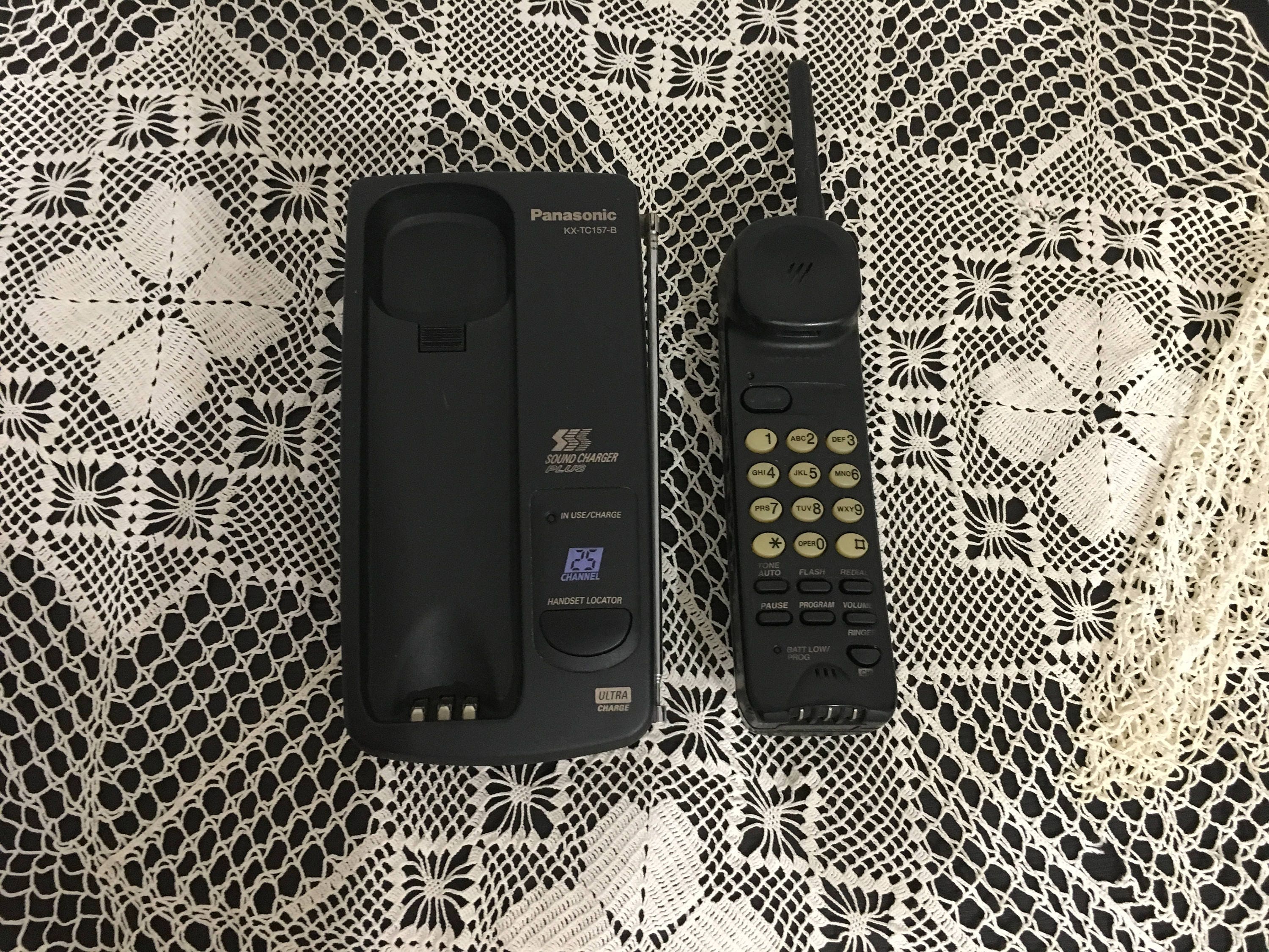 Portable Phones Of The 90s