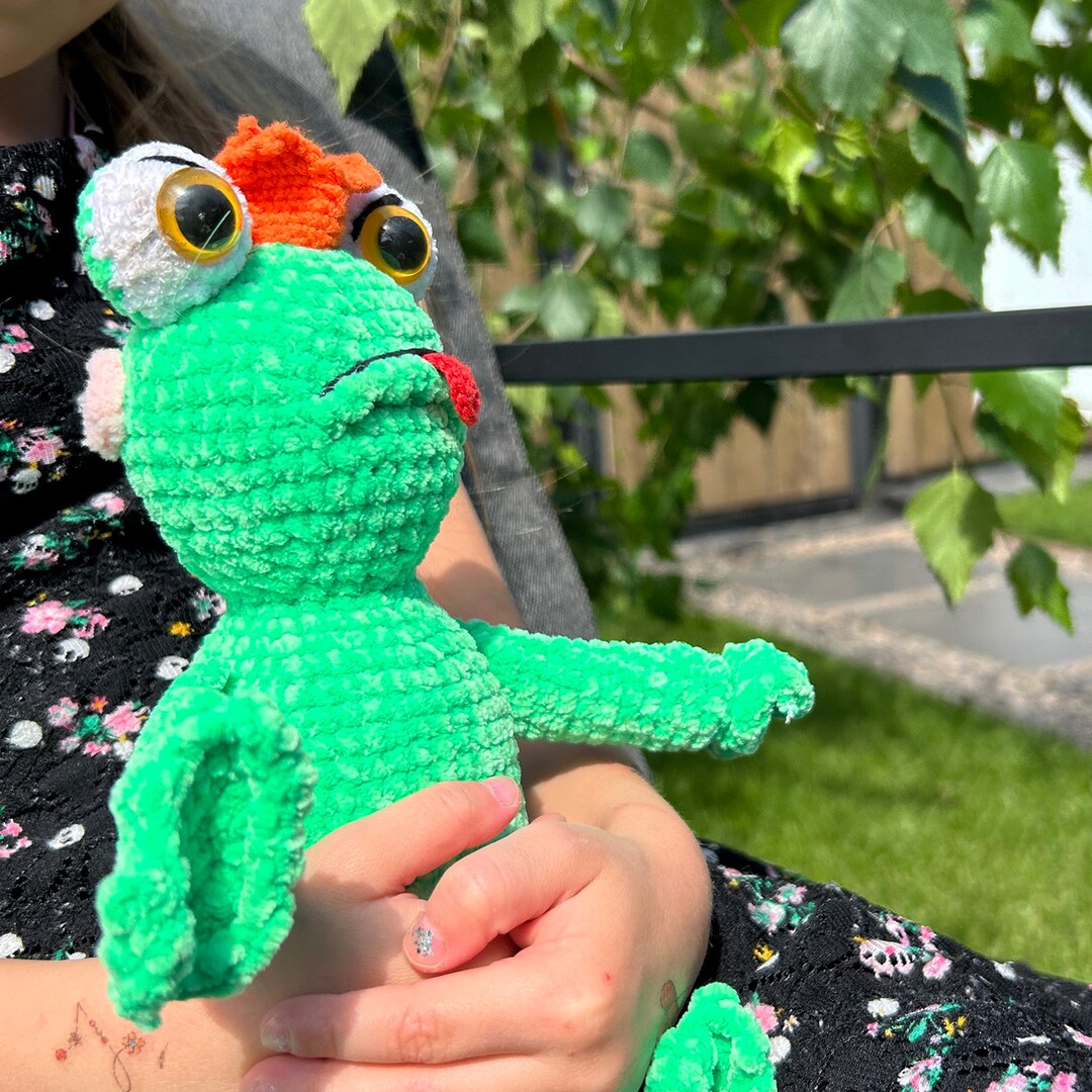 CROCHET FROG PATTERN, Amigurumi Frog Pattern, Fluffy Frog Crochet ...