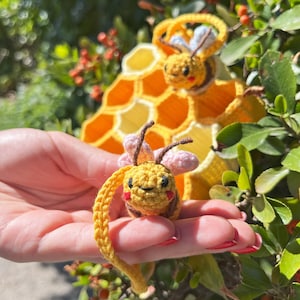 The ORIGINAL BEE POP Memory Game Pop It Crochet Pattern, Crochet Bee ...