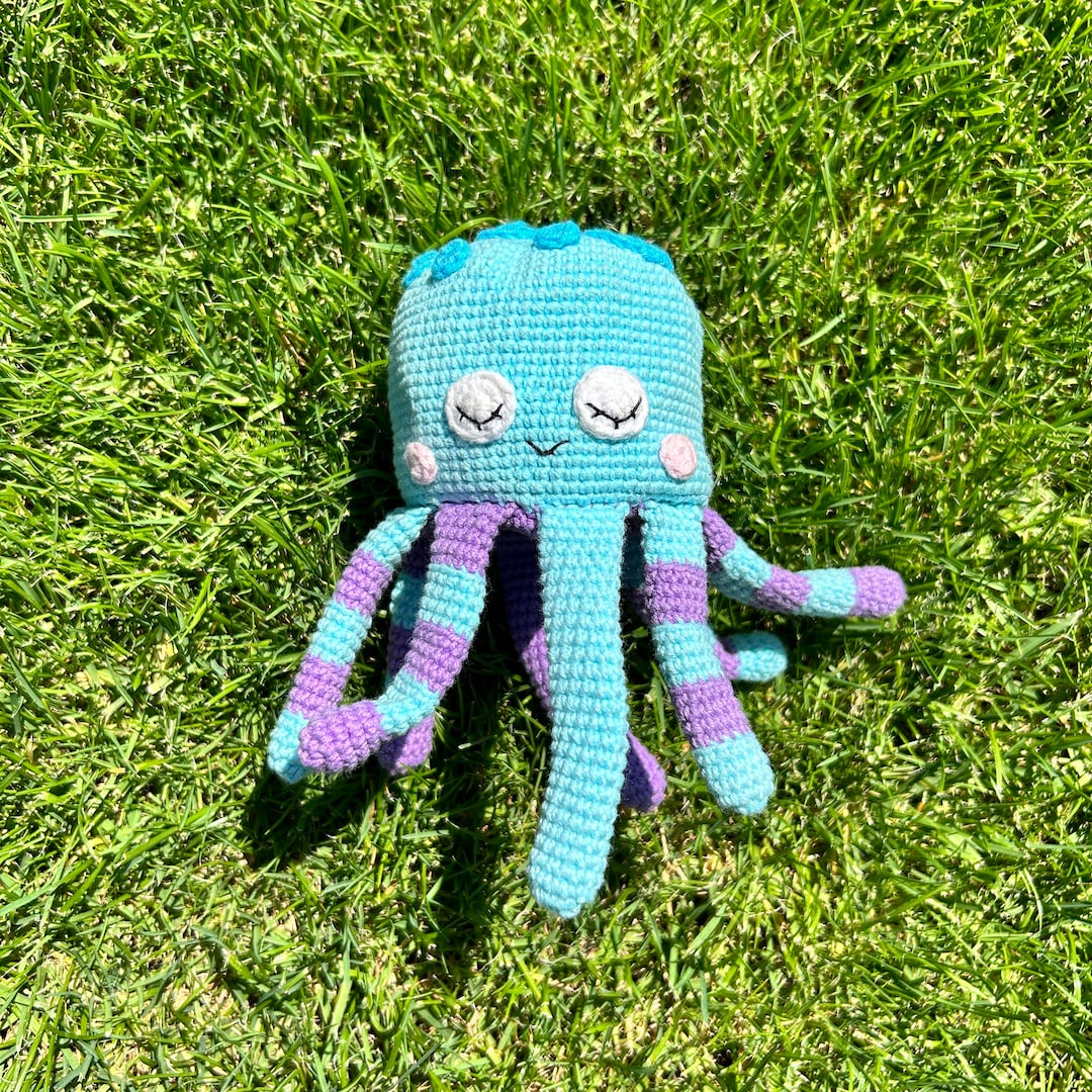 Crochet REVERSIBLE OCTOPUS Pattern, Amigugumi Octorus, Crochet Moody ...