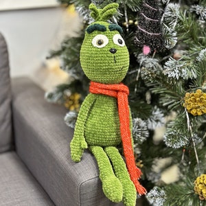Amigurumi CHRISTMAS THIEF Crochet Pattern, Christmas Crochet Pattern ...