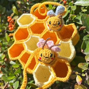 The ORIGINAL BEE POP Memory Game Pop It Crochet Pattern, Crochet Bee ...