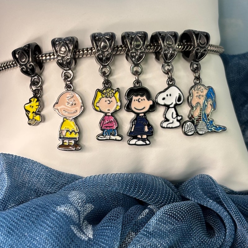 Snoopy Pandora Charm - Etsy
