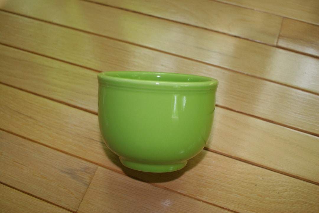 Fiestaware Fiesta CHARTREUSE Retired Jumbo Bowl Brand New Old Stock ...