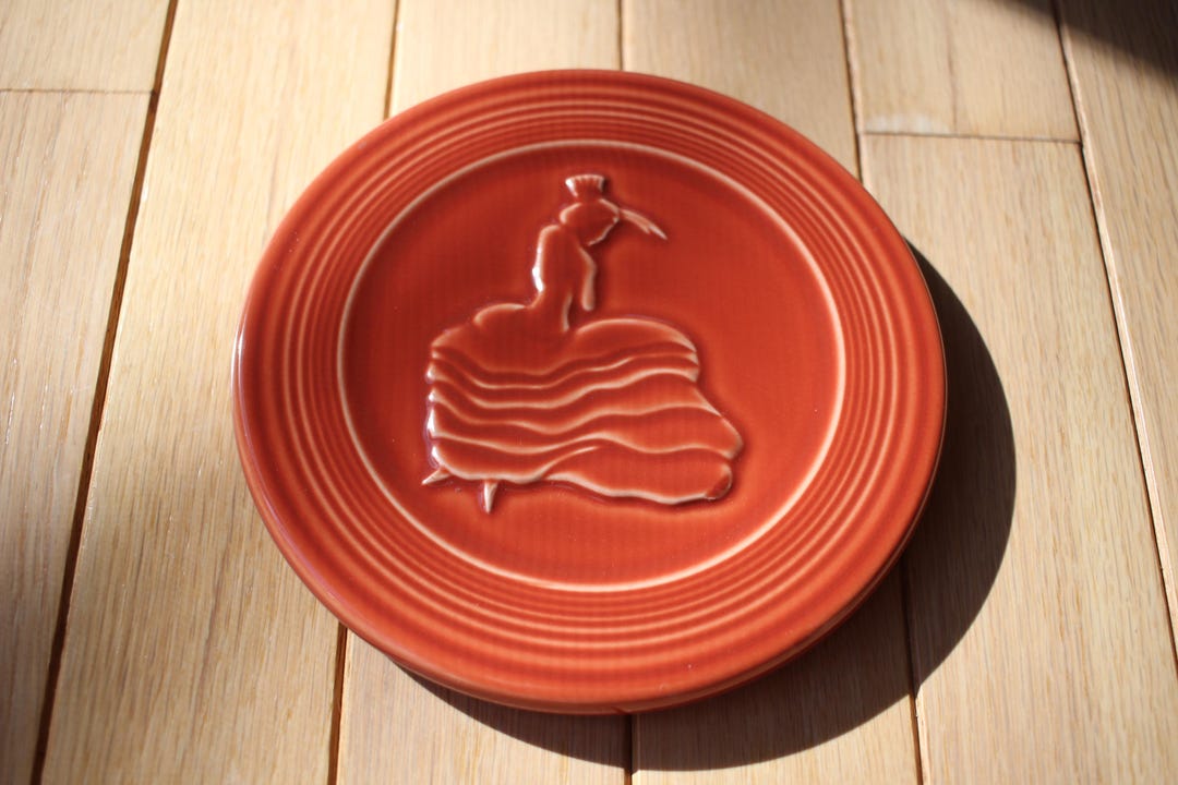 Fiestaware Fiesta Retired PAPRIKA 6 Inch Dancing Lady Trivet Brand New ...