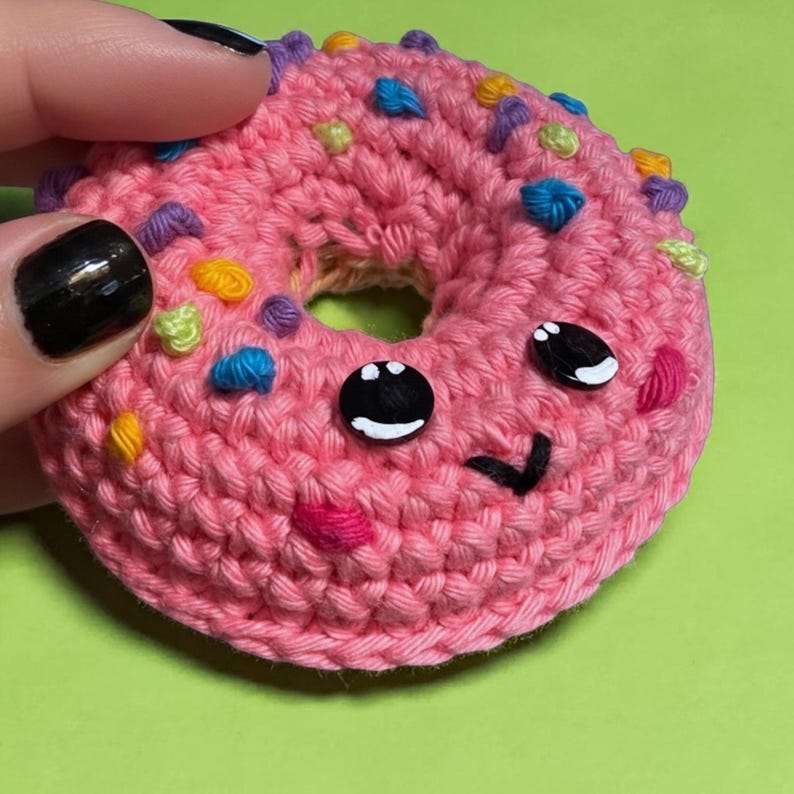 Darlin’ Donut Crochet Pattern - Etsy Canada