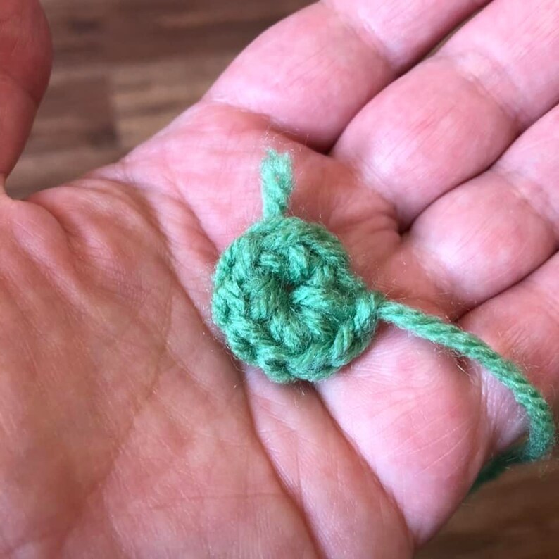 PATTERN: Crochet Happy Pipe Keychain - Etsy