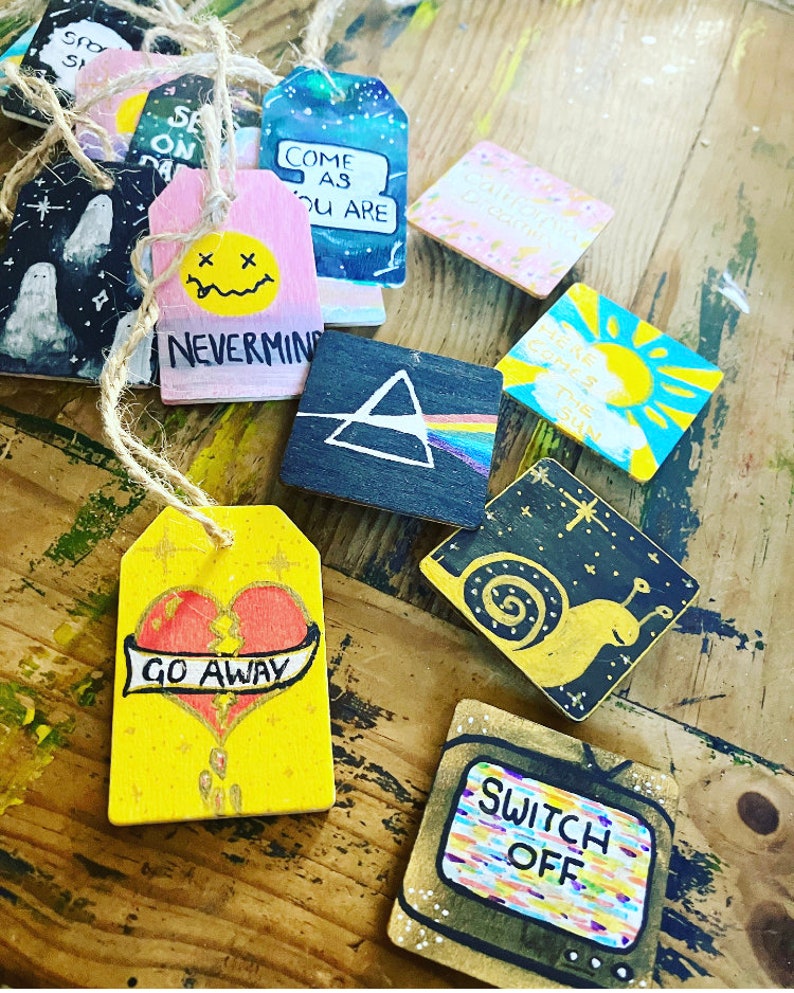 Hand Painted Gift Tag/ Decoration - Etsy