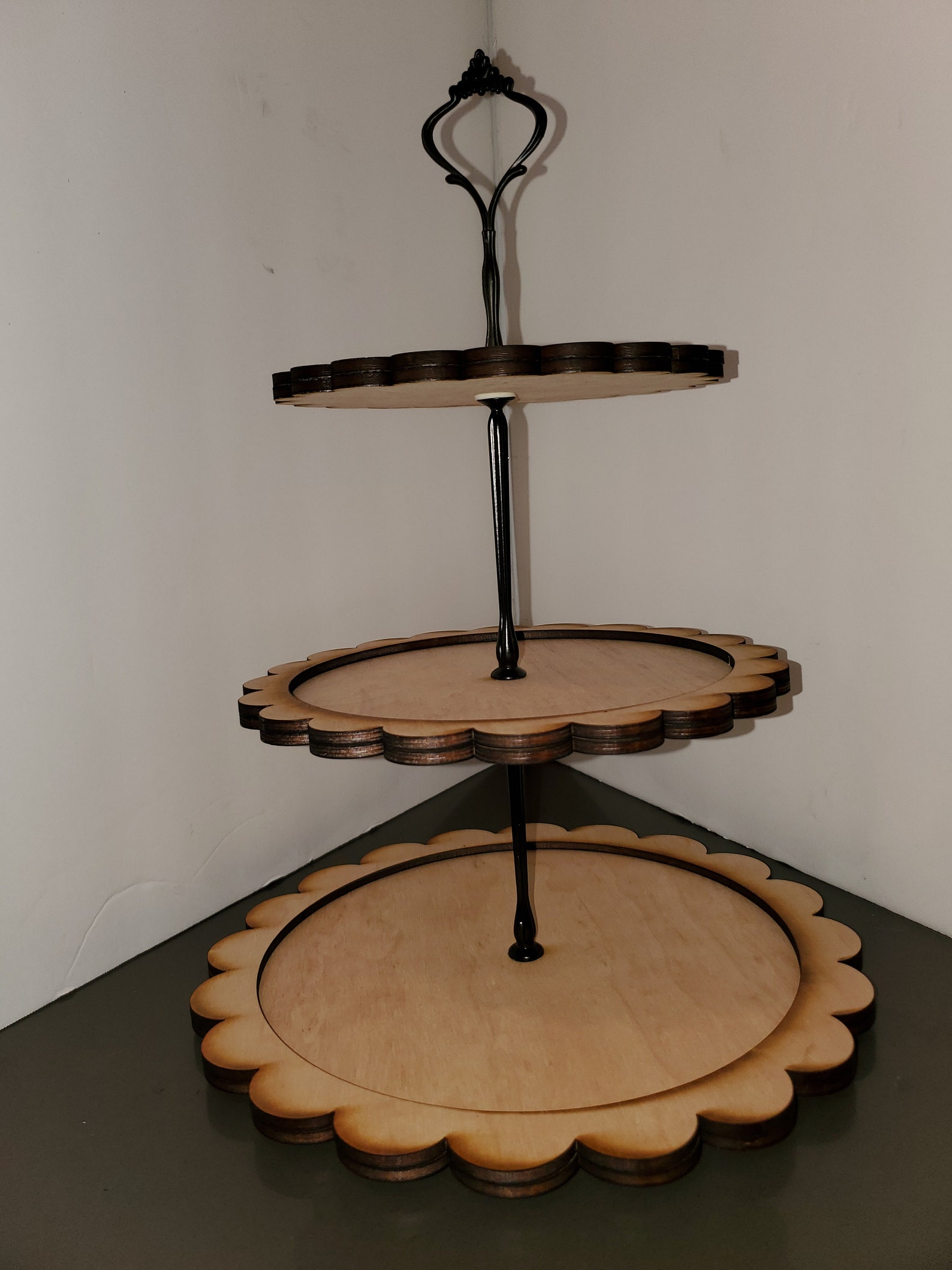 Digital File - Scalloped Edge Tiered Tray Tower - Etsy