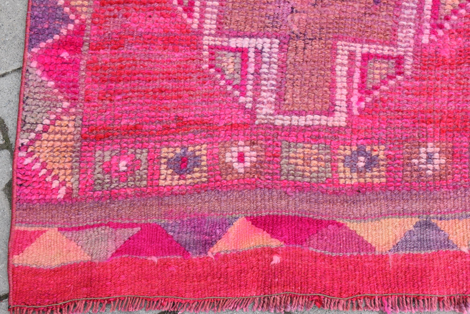 Pink turkish runner rug Entryway rug Vintage herki rug | Etsy