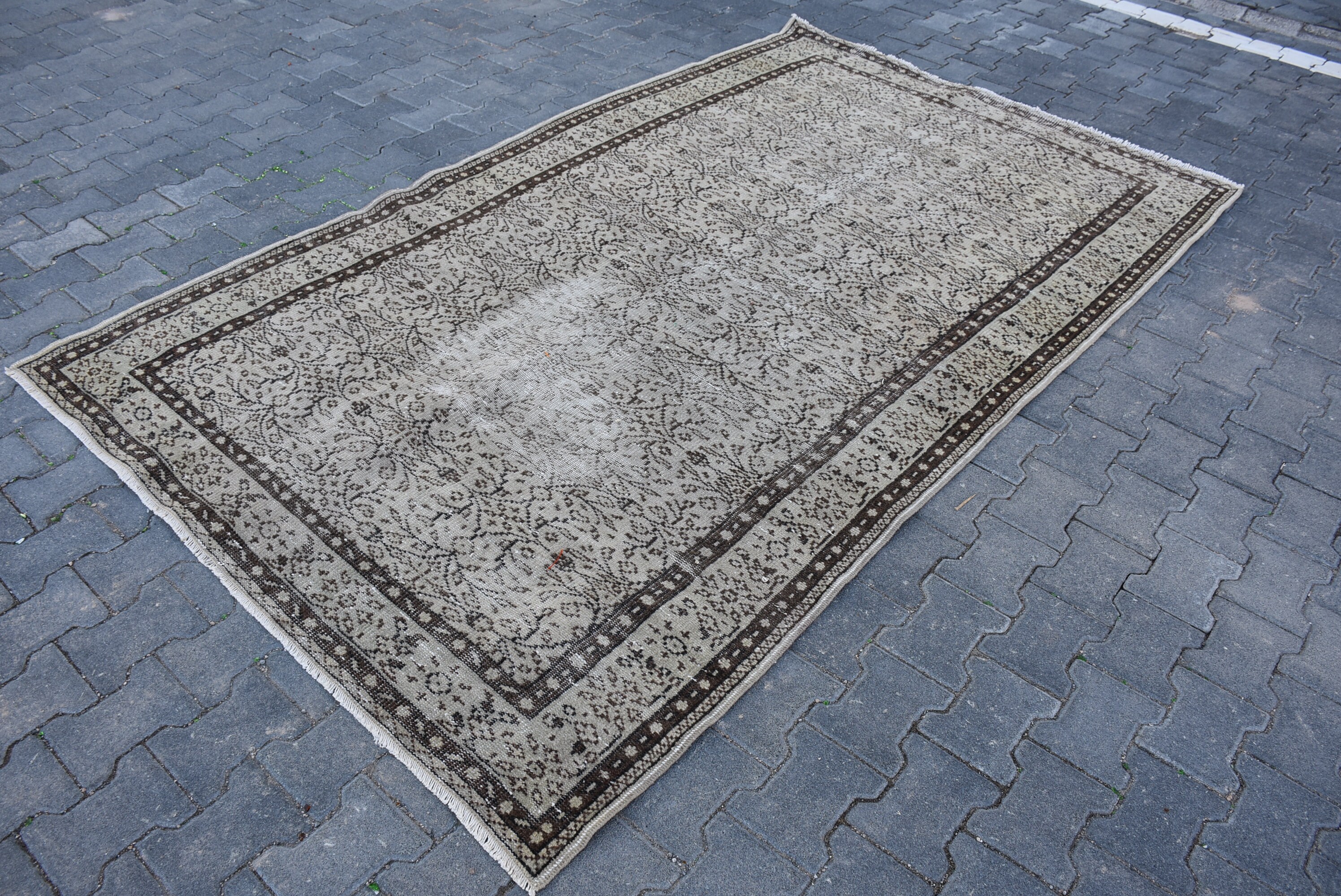 Handknotted rug wool rug bohemian rug FREE SHIPPING 5.4 x 9.2 | Etsy