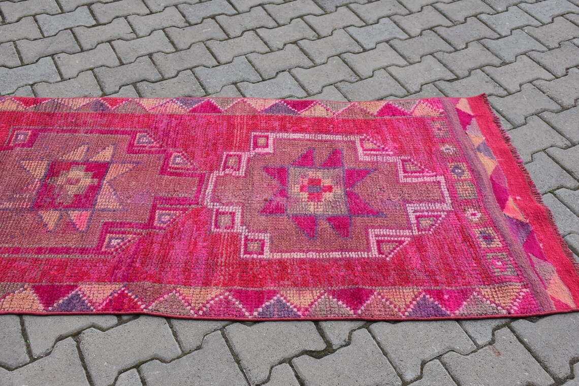 Pink turkish runner rug Entryway rug Vintage herki rug | Etsy