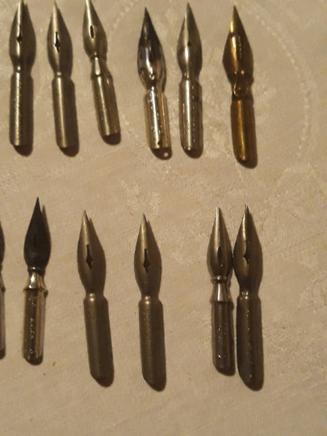 Original Hinges Box With 40 Dip Pen Nibs - Etsy