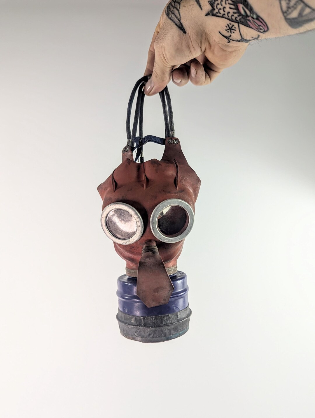 WW2 Children's Gas Mask Respirator 'mickey Mouse', 1940s - Etsy