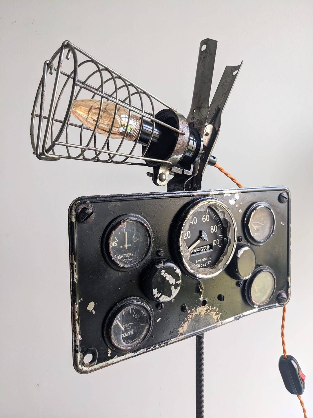 Upcycled Light Made of Classic Car Dashboard & Garage Hand Lamp - Etsy