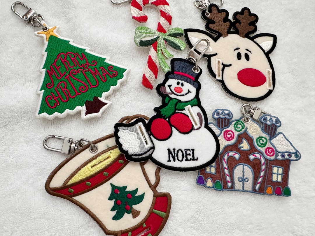Christmas Charm Keychain, Christmas Gift, Embroidered Keychain, Cute ...