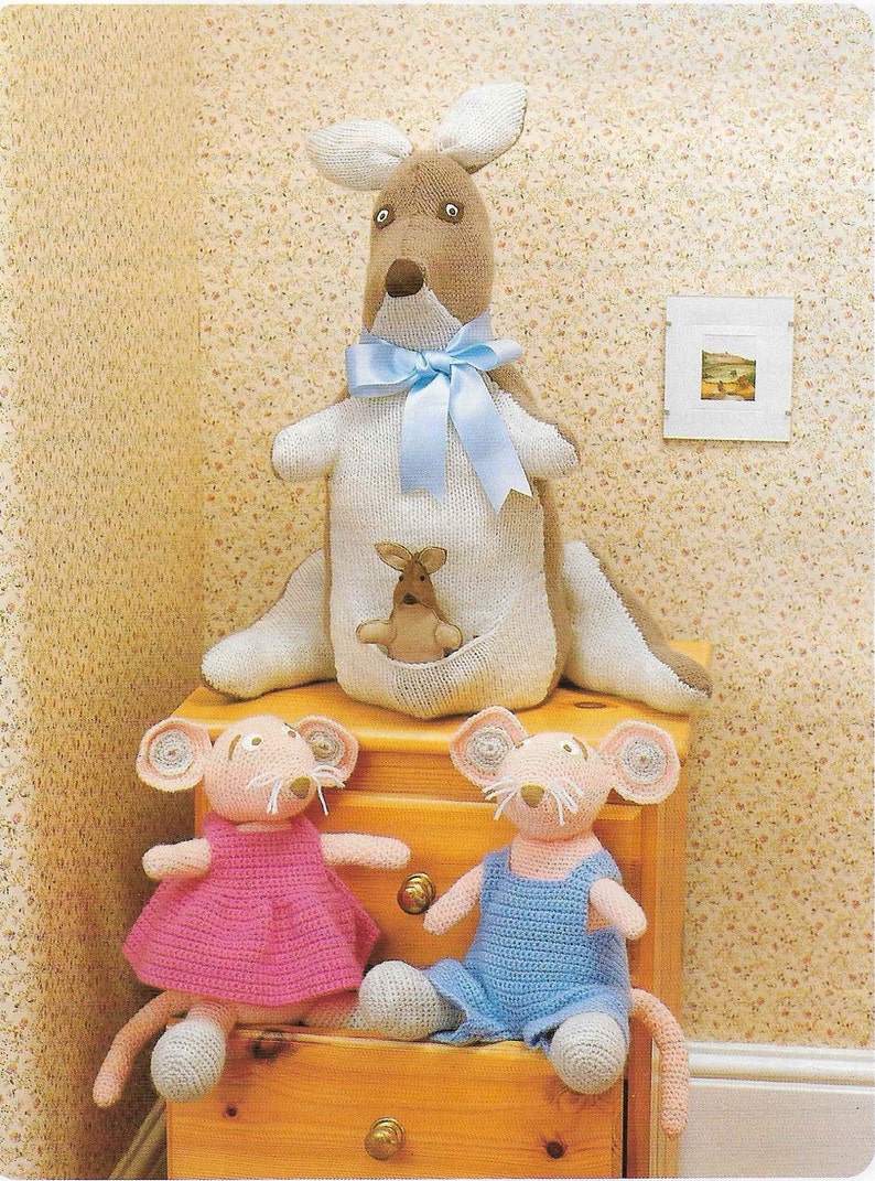 39 X Puppet Knitting Pattern Kangaroo Pig Bag Mobile Golf | Etsy