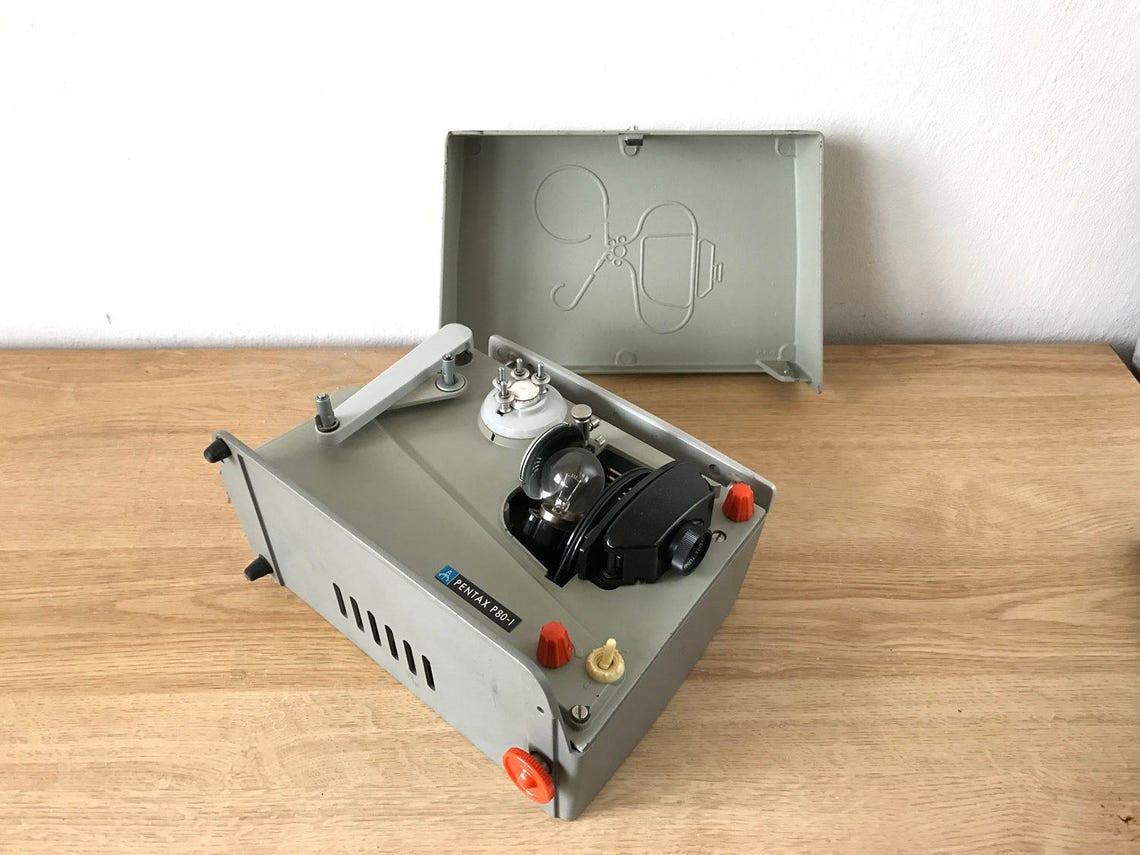 PENTAX P80-1 Vintage Projector 60's 60s 8mm Projector Regular8 - Etsy