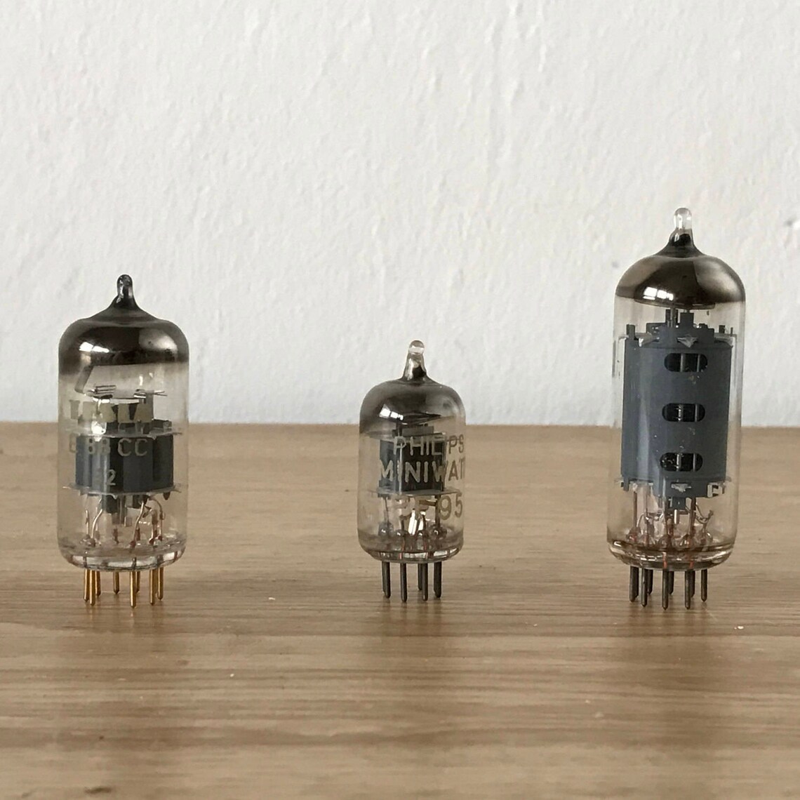 Bunch of Vintage Tubes - Etsy