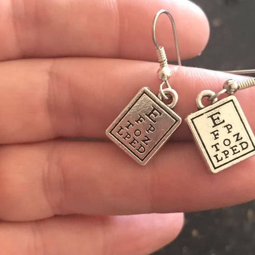 Snellen eye Chart Earrings - Etsy
