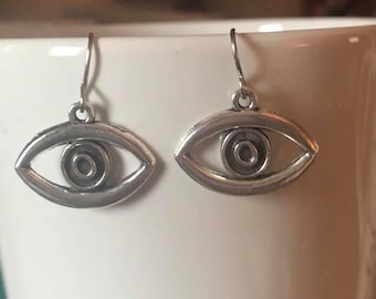 Snellen eye Chart Earrings - Etsy