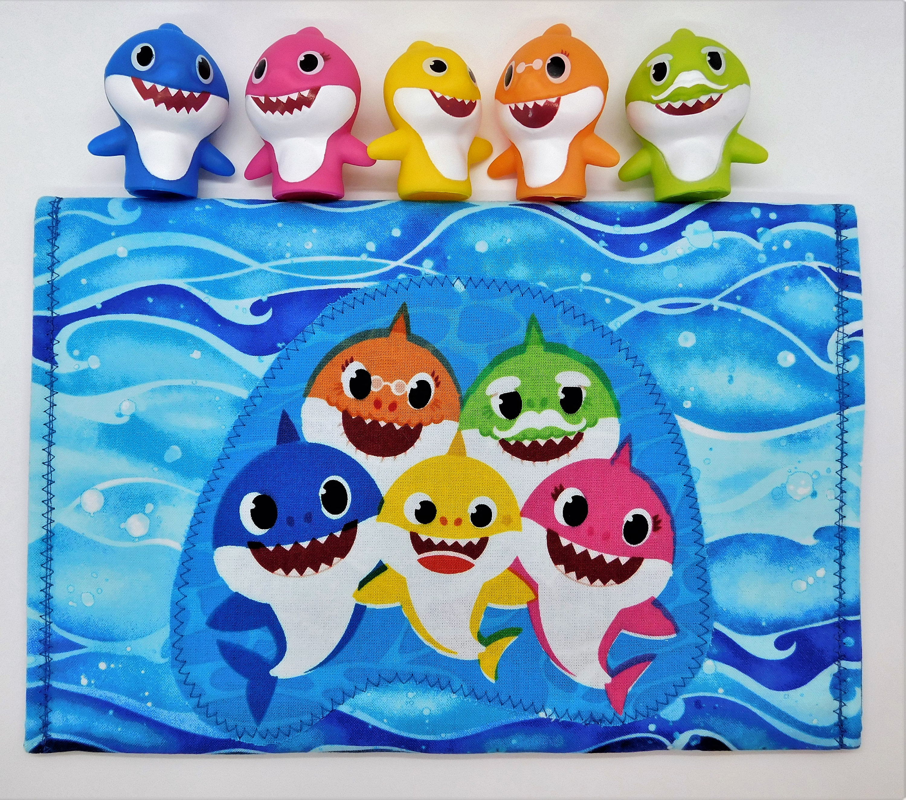 Baby Shark Play Pouch 5 Baby Shark Finger Puppets Toys Snap Closure ...