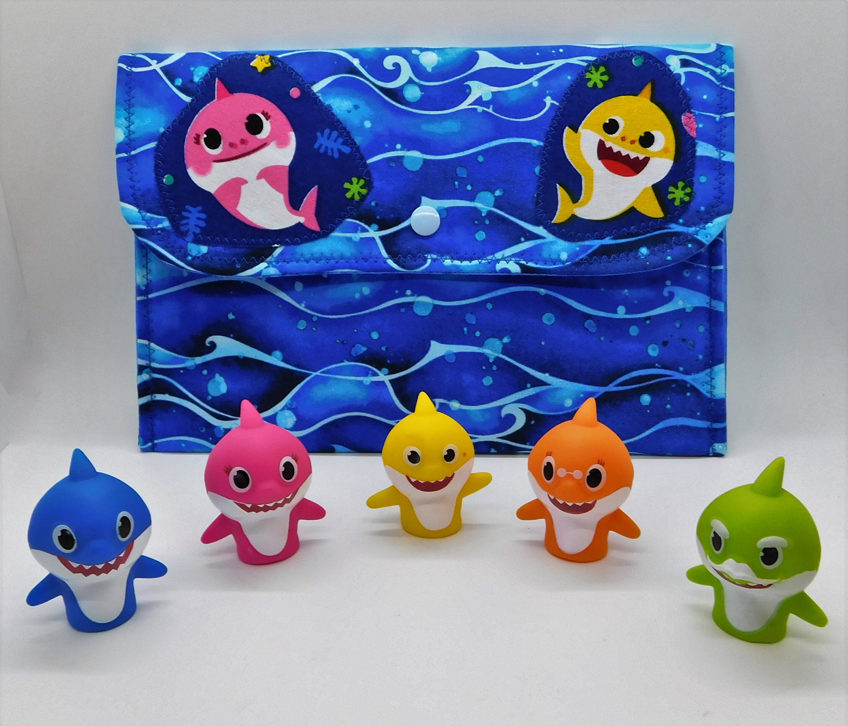 Baby Shark Play Pouch 5 Baby Shark Finger Puppets Toys Snap Closure ...
