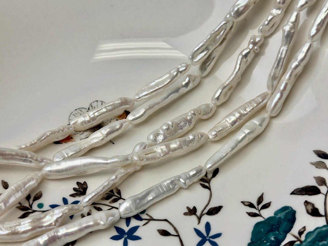 5-7x20-35 Mm Natural White Biwa Stick Freshwater Pearls Genuine Natural ...